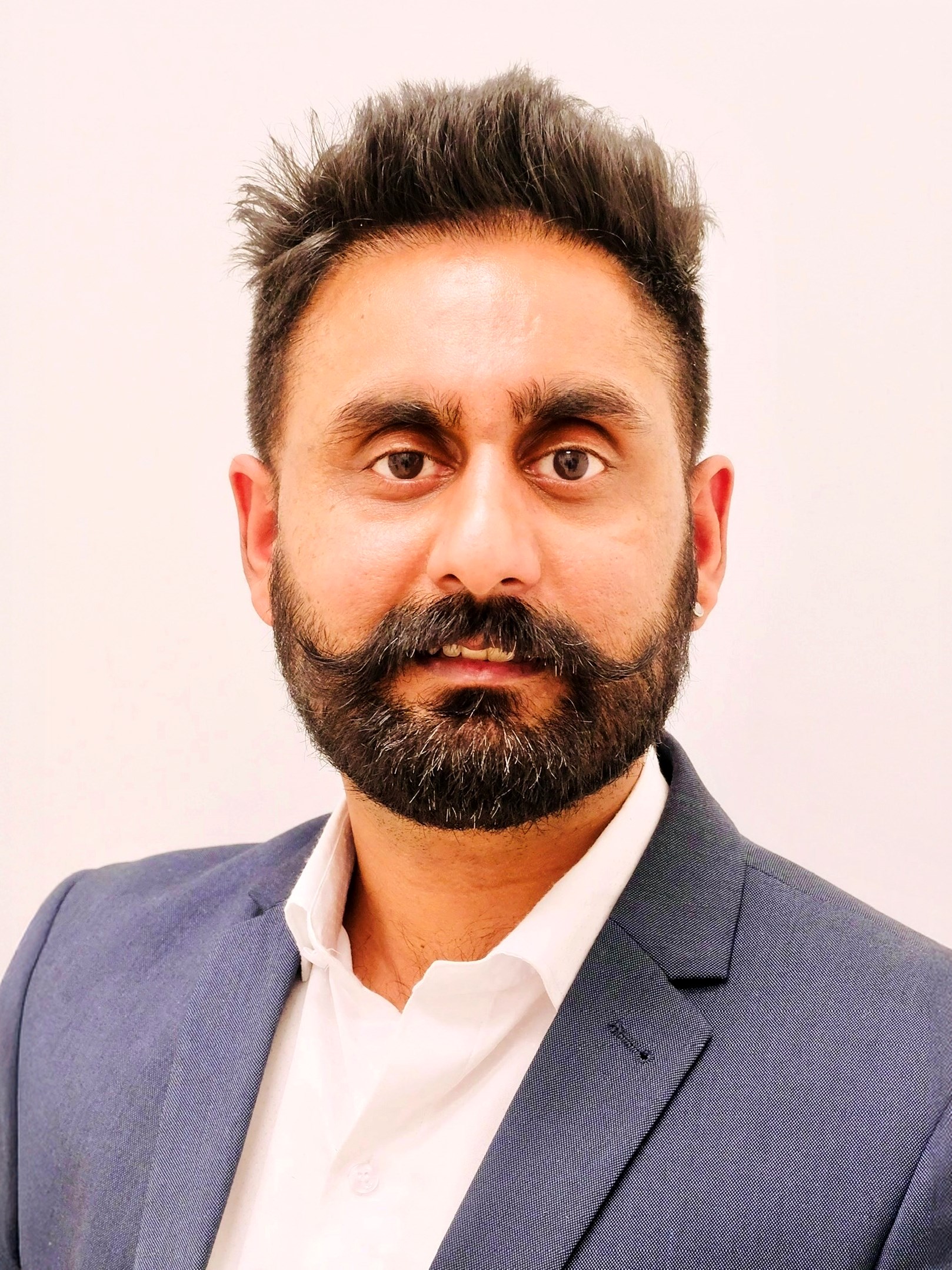 Jag Bal, Residential Sales | Barfoot & Thompson
