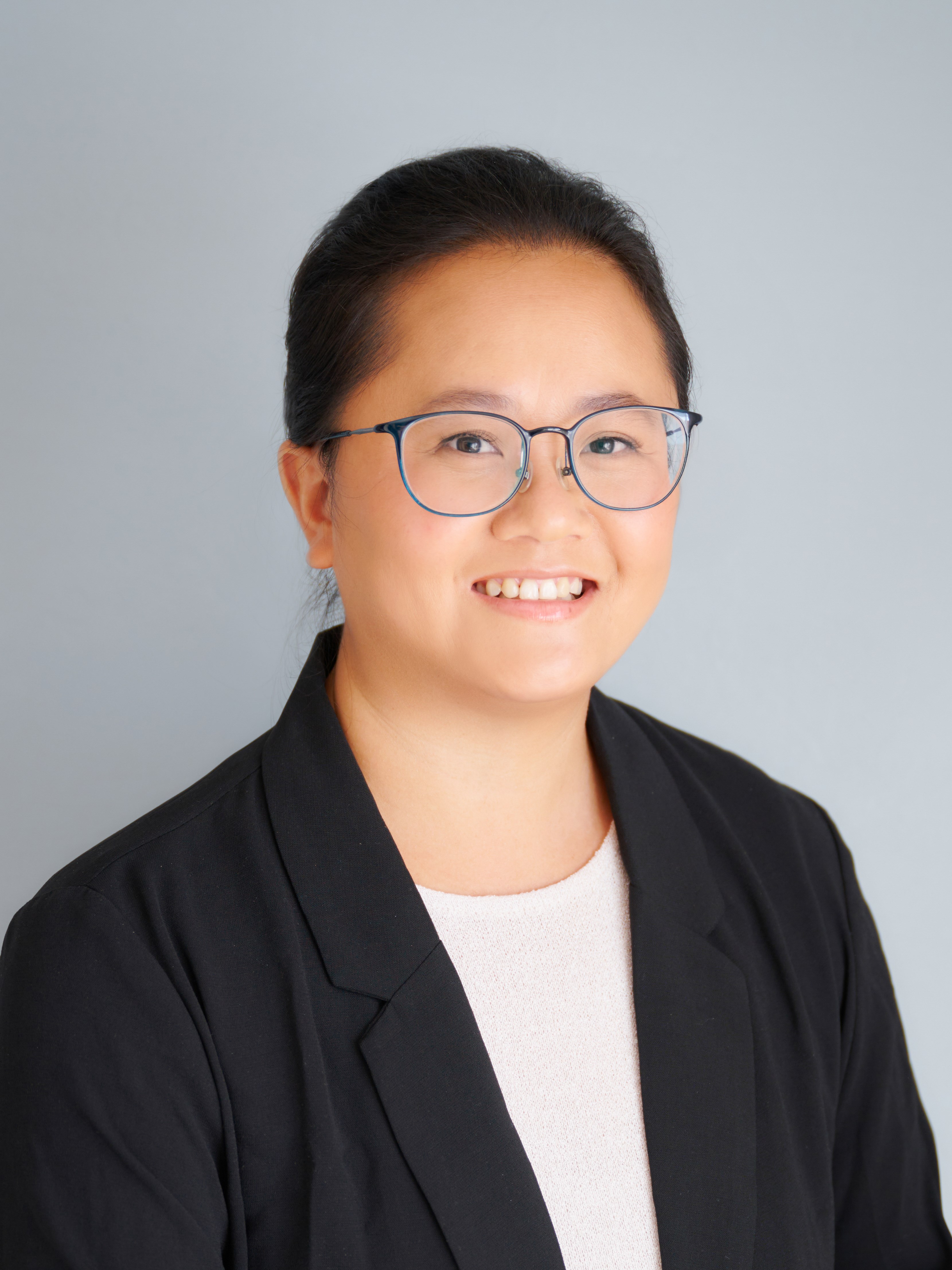 Rebecca Luo, Residential Sales | Barfoot & Thompson
