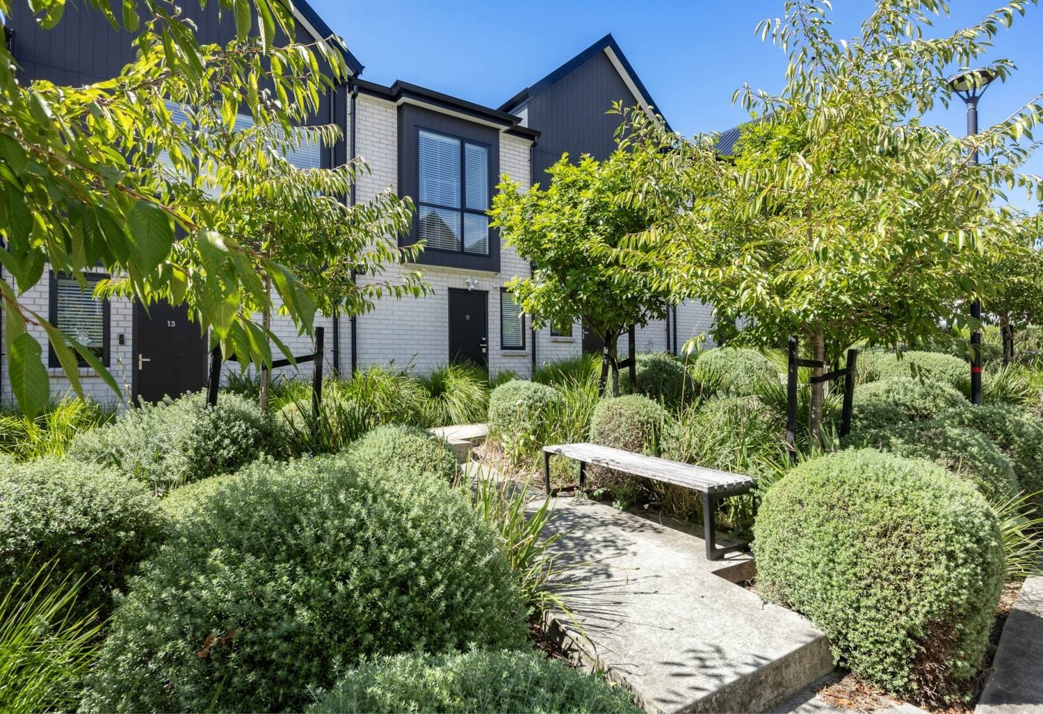 13 Wharara Lane, Massey for Rent | Barfoot & Thompson