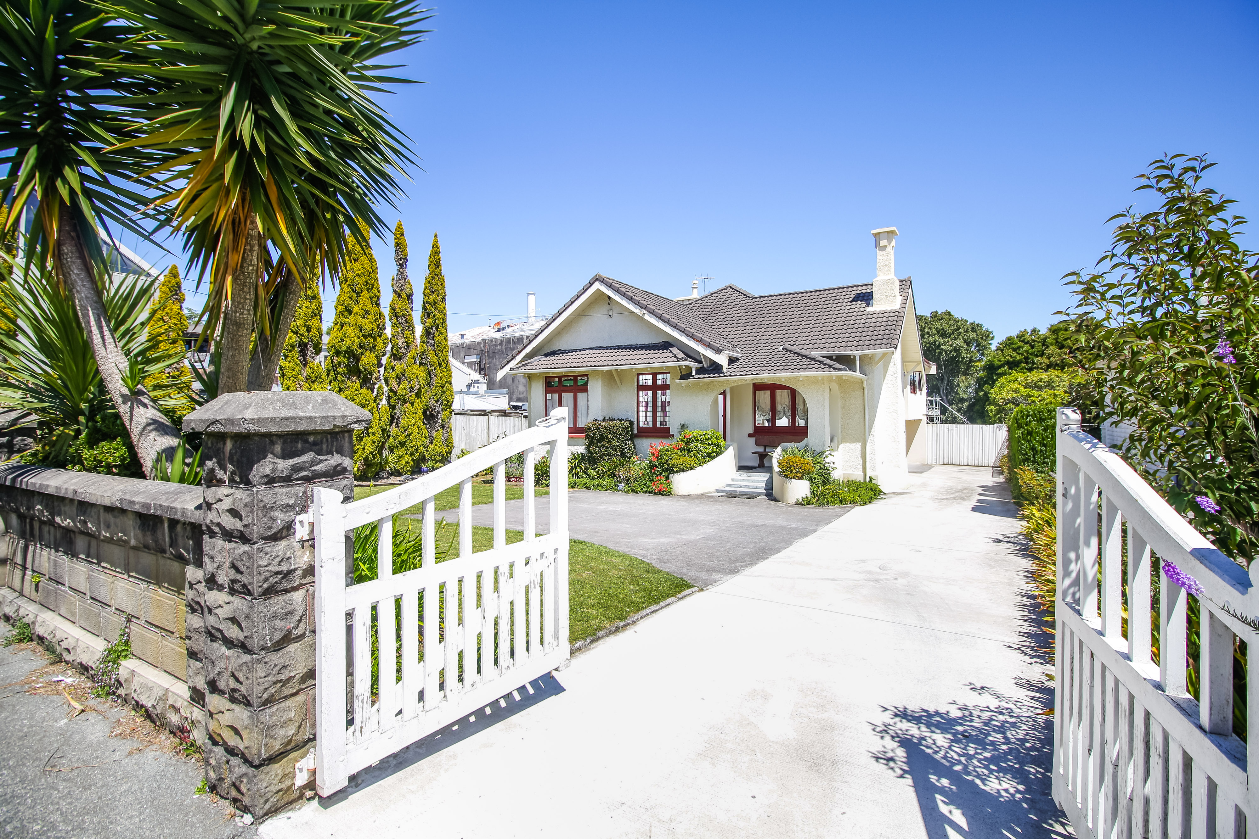 Sold 2 Queen Mary Avenue, Epsom Jan 2017 | Barfoot & Thompson